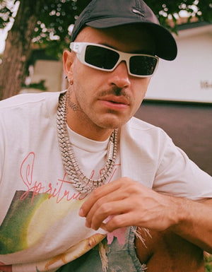 Feid - Universal Music Latin Official Store